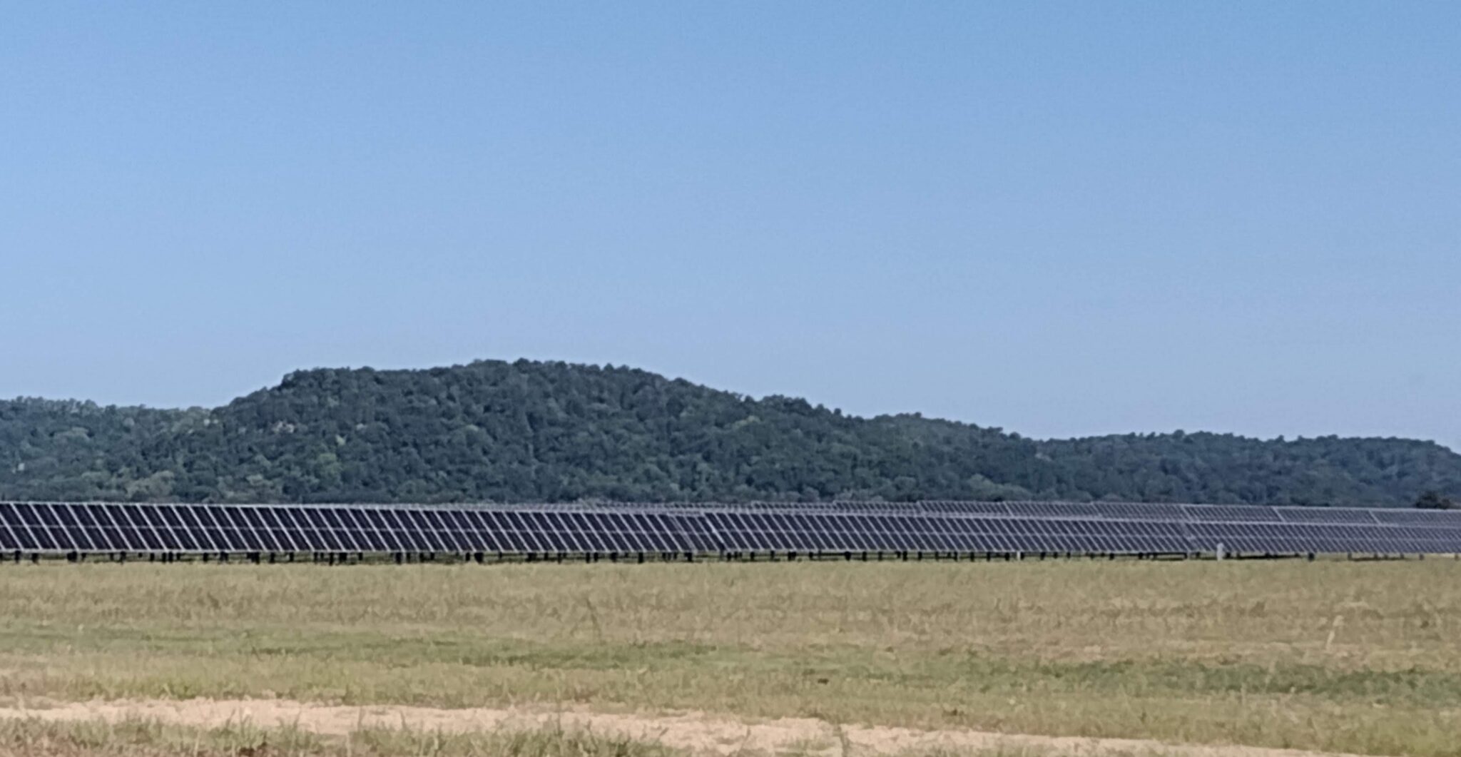 Alliant Cuts Ribbon on its First Solar Farm - RENEW Wisconsin